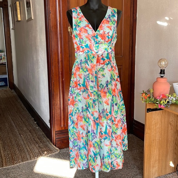 The Paragon | Dresses | New Dress Sage Floral Spring Tulip Sleeveless ...